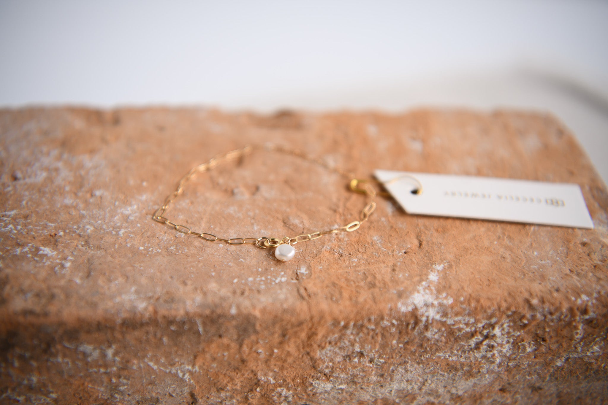 Solstice Sunrise Gold Pearl Bracelet – Cecelia Designs Jewelry